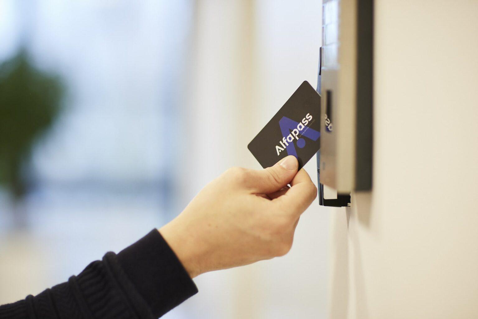 Smartcard for authentication - Alfapass